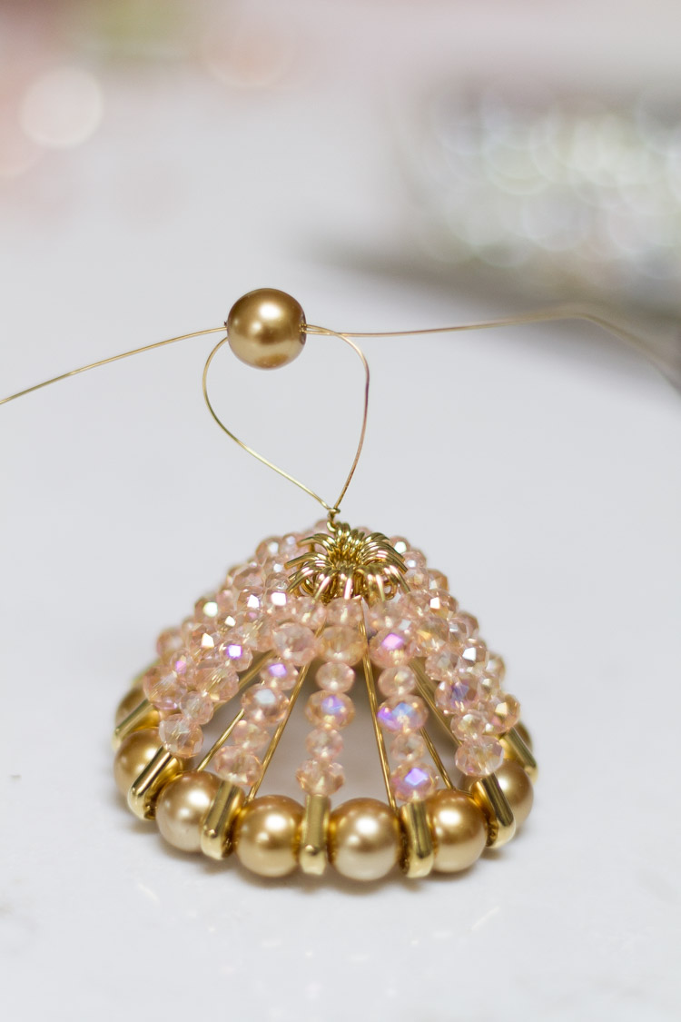 DIY Safety Pin Christmas Angels - zevy joy