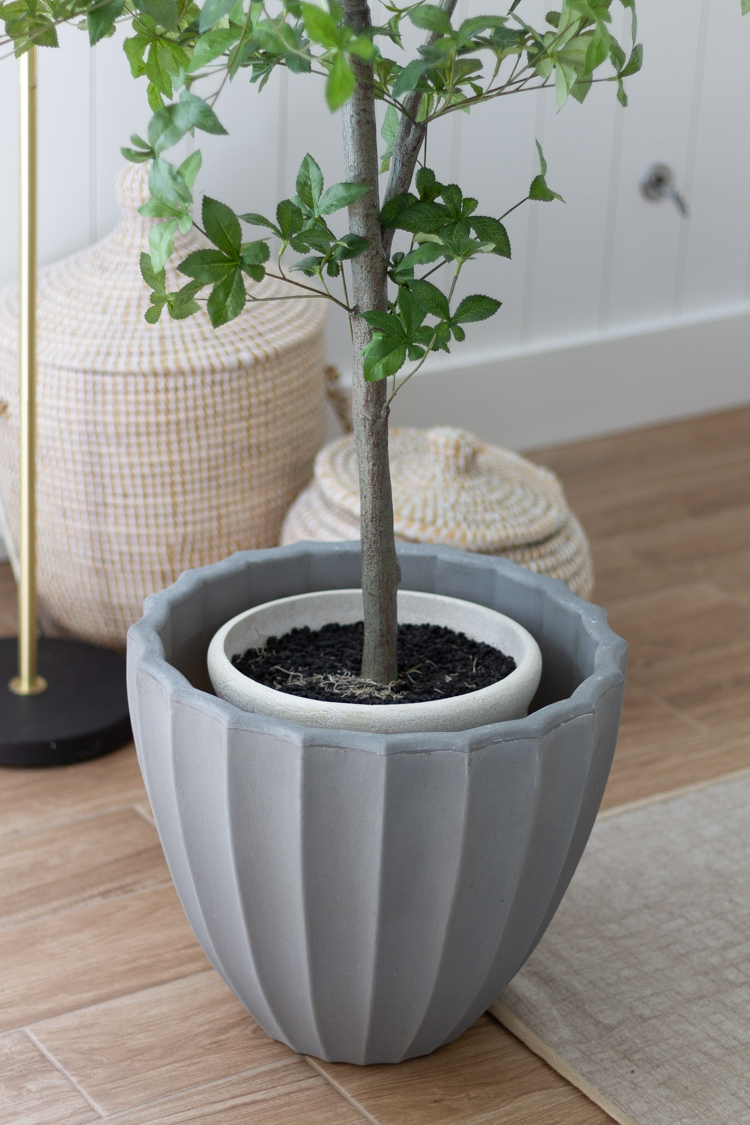 Elevate Your Faux Tree Displays: Three Essential Tips - zevy joy